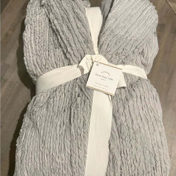 Pottery Barn | Intimates & Sleepwear | Pottery Barn Gray Cozy Knit Robe ...